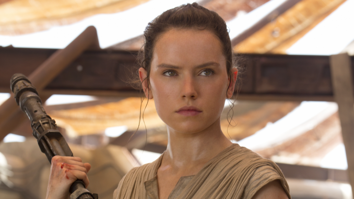 Batgirl : Daisy Ridley dans la peau de la super-héroïne ? - CinéSérie