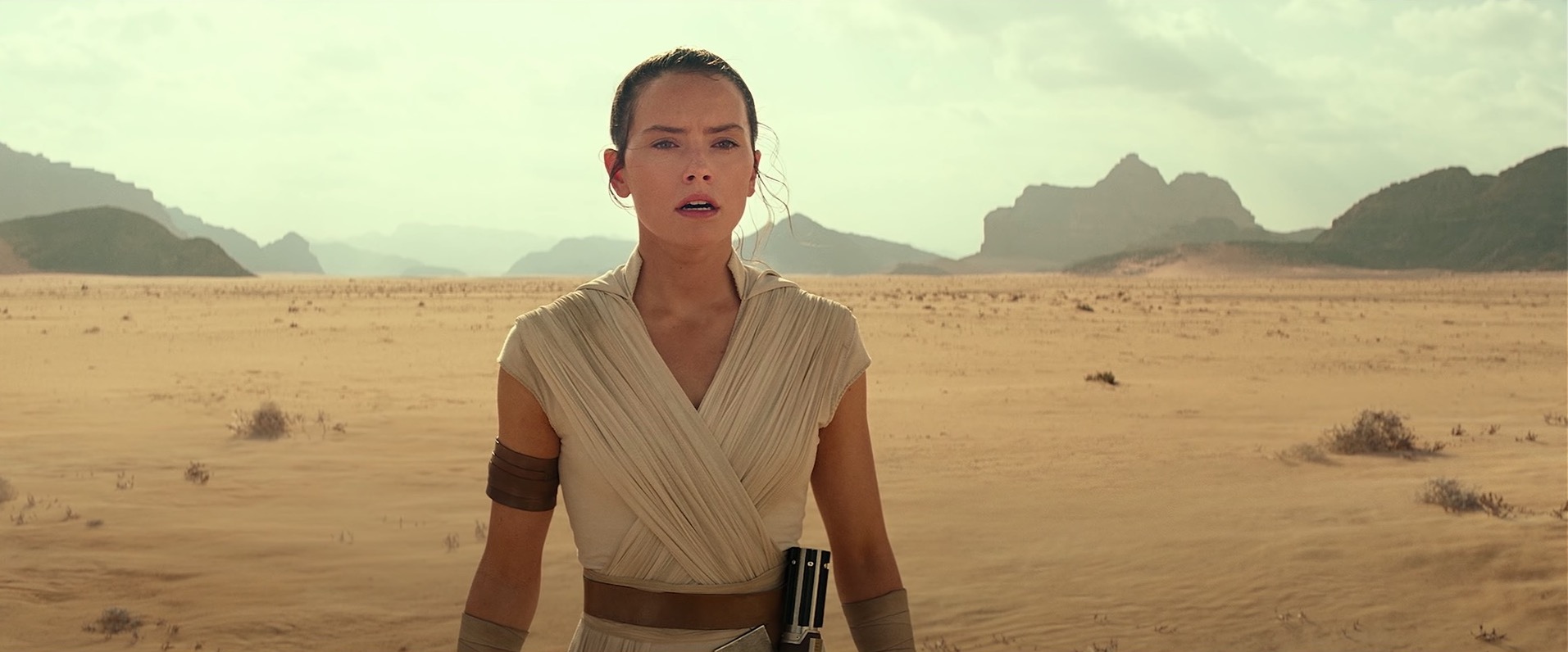 Star Wars : Daisy Ridley dévoile sa scène préférée de Rey - CinéSéries